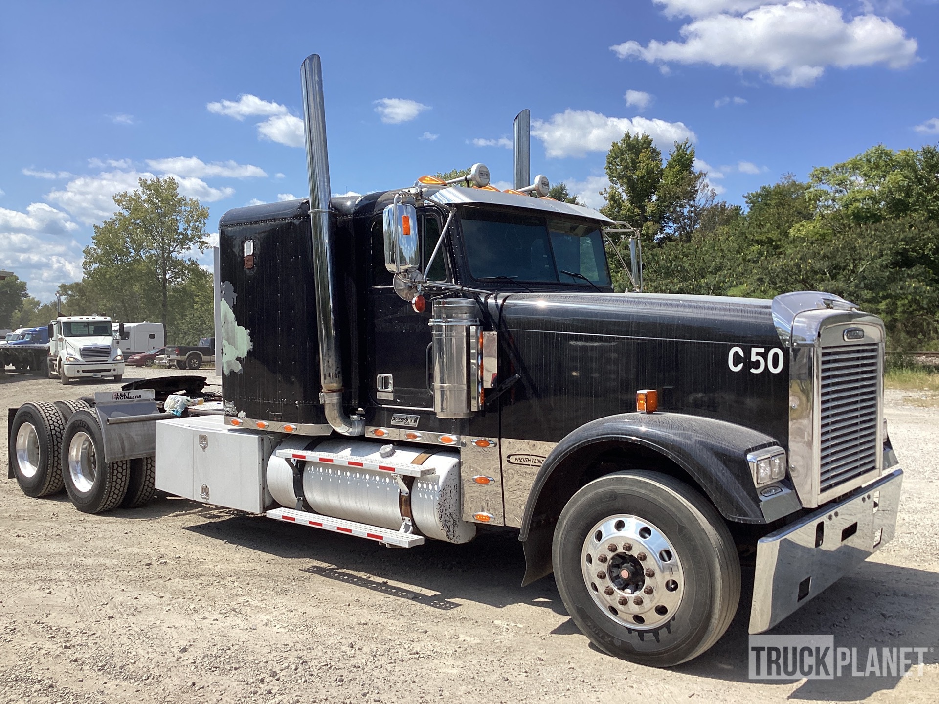 Freightliner Classic Flat Top