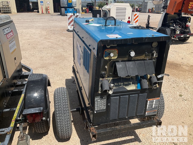 2014 Miller Big Blue 300 Pro Mobile S/A Multi-Process Engine Driven ...
