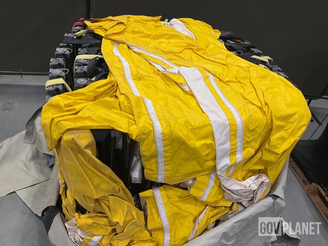 Surplus (2) Immediate Response SD4-WxA10-GZ-0021 Decon Shelters in ...