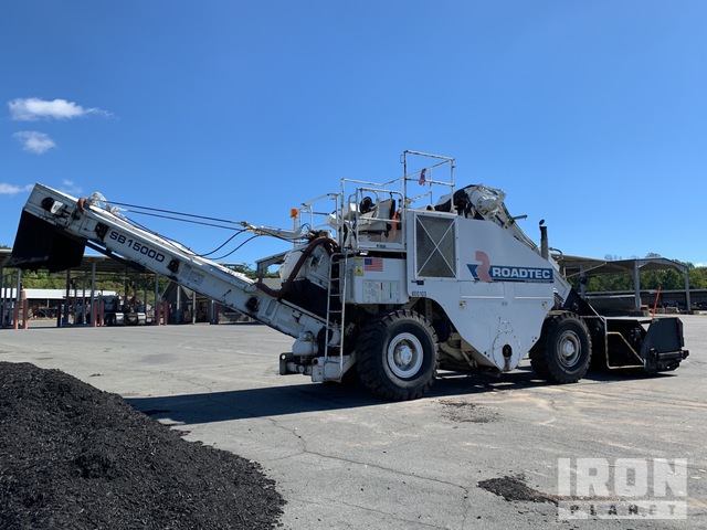2007 Roadtec SB1500D Wheel Asphalt Transfer Machine in Kingston, New ...
