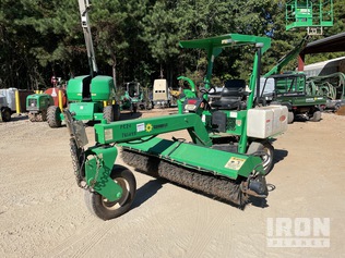 2015 Lay Mor SM300 Self-Propelled Broom in Newnan, Georgia, United ...