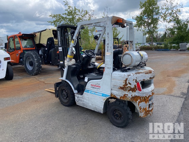2015 Nissan PF50LP 4050 lb Pneumatic Tire Forklift in Depew, New York ...
