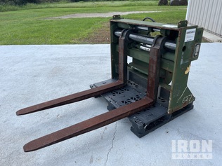 48 in 11000 lb Telehandler Carriage Fork Attachment - Fits SkyTrack MMV ...