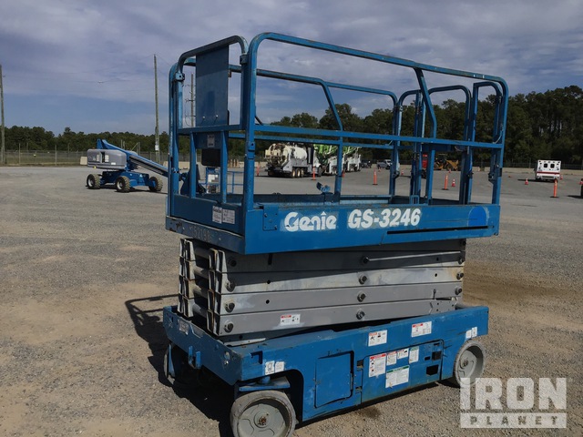 2016 Genie GS-3246 Electric Scissor Lift in Humble, Texas, United ...
