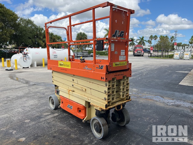 2016 JLG 2632ES Electric Scissor Lift in Riviera Beach, Florida, United ...