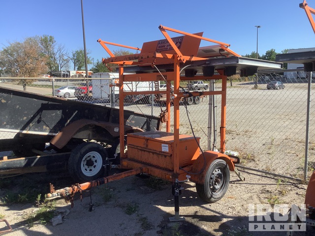 Arrowmaster Solar Arrow Board in Davenport, Iowa, United States ...