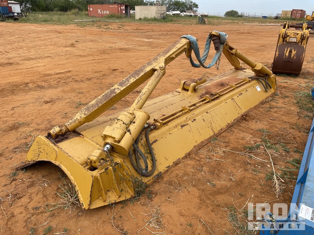 16 ft 7 in Angle Dozer Blade in Dilley, Texas, United States ...