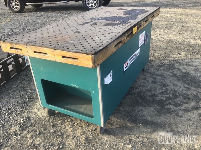 Surplus Dynabrade 64700 Downdraft Sanding Table in Butner, North ...