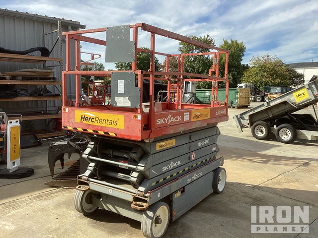 Skyjack SJIII 4632 Electric Scissor Lift in Raleigh, North Carolina ...