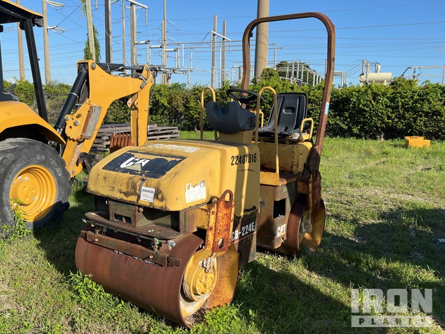 Cat CB-224E Double Drum Roller in Miami, Florida, United States ...