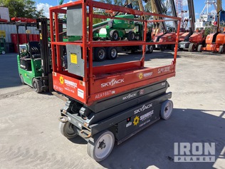 2014 Skyjack SJIII-3220 Electric Scissor Lift in Miami, Florida, United ...