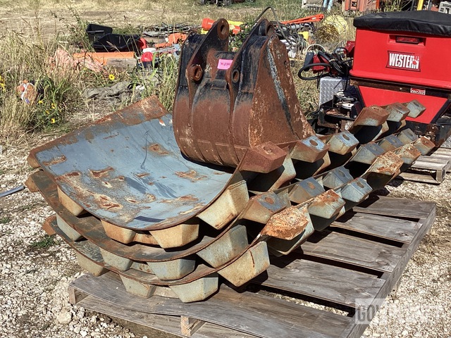 Surplus Padfoot Shell Kit in Lake Worth, Texas, United States ...