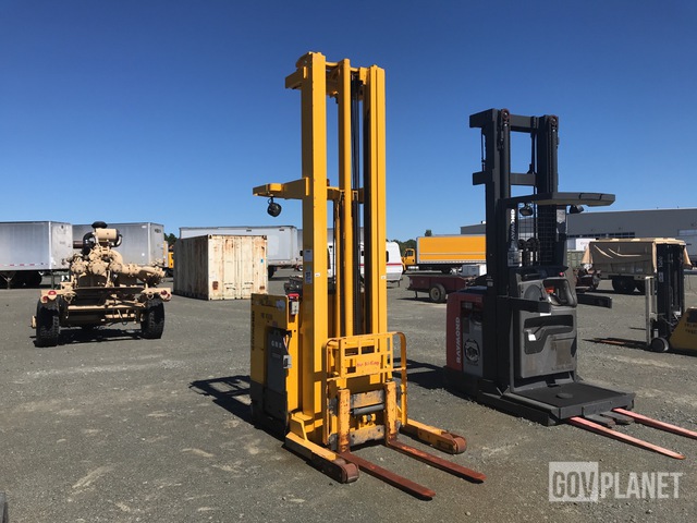 Surplus 2009 Raymond EASI R40TT-M Electric Forklift in Butner, North ...