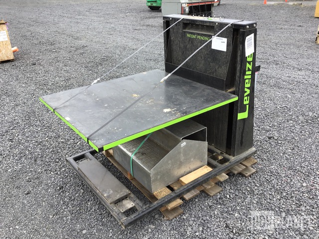 Surplus Diverse Manufacturing Solutions Levelizer Self-Leveling Work ...