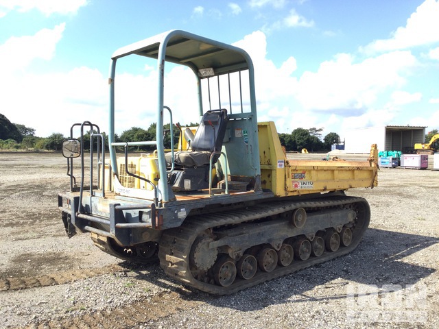 2010 年 Yanmar C50R-3C Crawler Carrier in Narita City, Japan (Asia ...