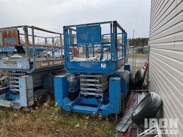 2006 Genie GS-3268 Dual Fuel 4x4 Scissor Lift in Thompson, Manitoba ...