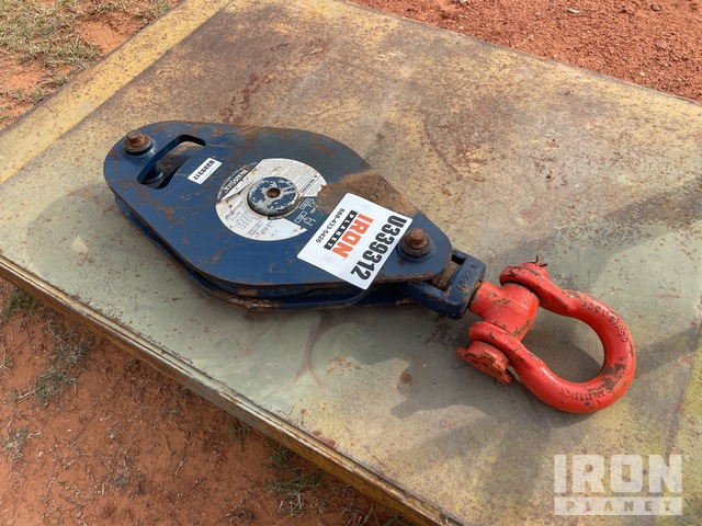 McKissick M-491 Tower/Derrick Hoist Block in Mustang, Oklahoma, United ...