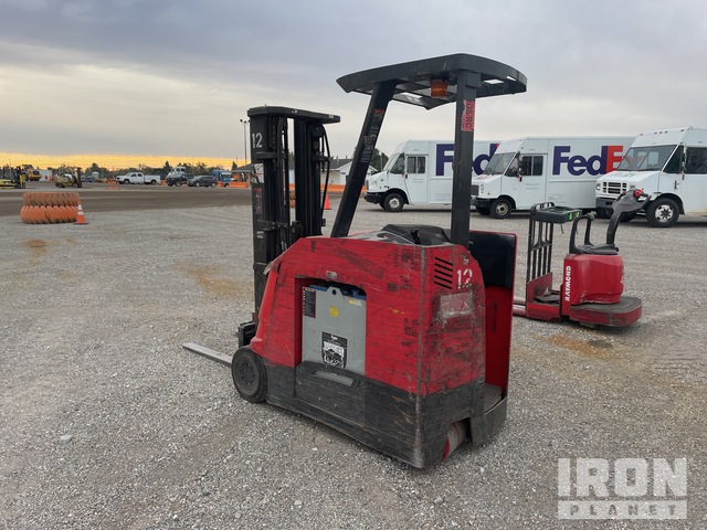 2011 Raymond 5000 lb Electric Forklift in South Vienna, Ohio, United ...
