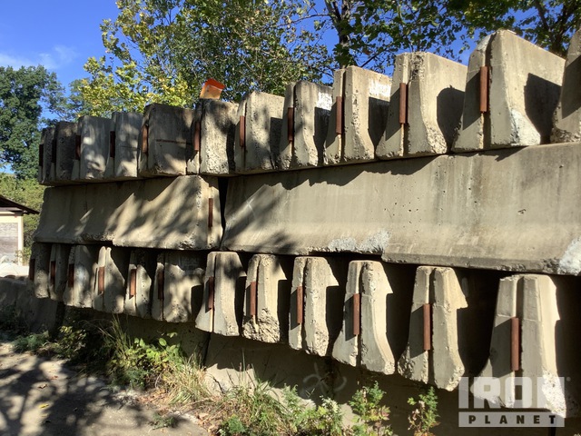 Quantity of (16) 12 ft J-Hook Concrete Barriers in Elkridge, Maryland ...