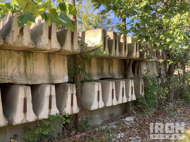 Quantity of (16) 12 ft J-Hook Concrete Barriers in Elkridge, Maryland ...