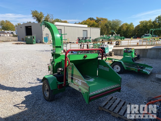 2017 Vermeer BC700XL Tow-Behind Wood Chipper in Bowling Green, Kentucky ...