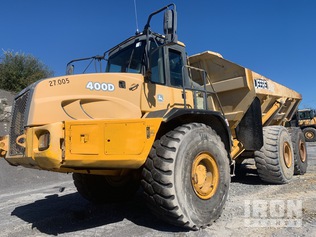 2004 John Deere 400D Articulated Dump Truck in Pounding Mill, Virginia ...
