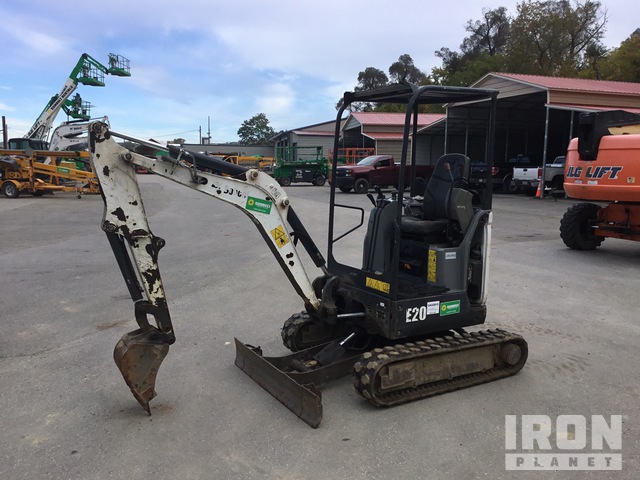 2015 Bobcat E20 Mini Excavator in Meadville, Pennsylvania, United ...
