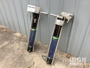 Quantity of (2) Newpark Composite Mat Pneumatic Pin Pullers in ...