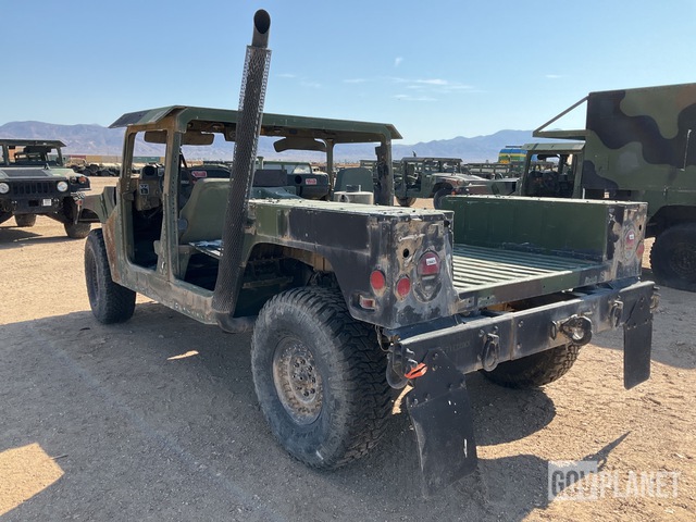 Surplus AM General M1152A1 HMMWV 2 Door Hard Top w/Truck Body in Yermo ...