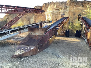 Kolman 101-E 30 in x 50 ft Portable Conveyor in Mankato, Minnesota ...