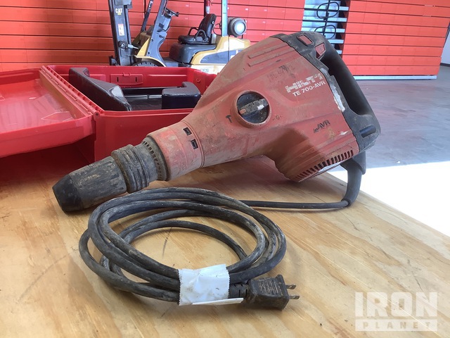 2021 Hilti TE 700-AVR Demolition Breaker in Medford, Minnesota, United ...
