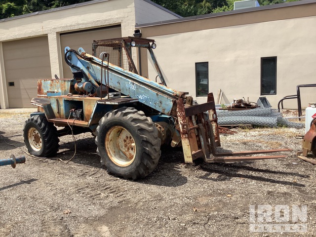 Job Handler LR523 Telehandler in Winfield, West Virginia, United States ...