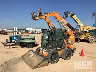2017 Case SR210 Skid Steer Loader in Midland, Texas, United States ...