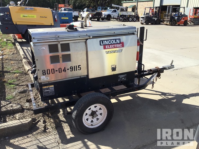 Lincoln Vantage 300 300 A Mobile Multi-Process Engine Driven Welder in ...