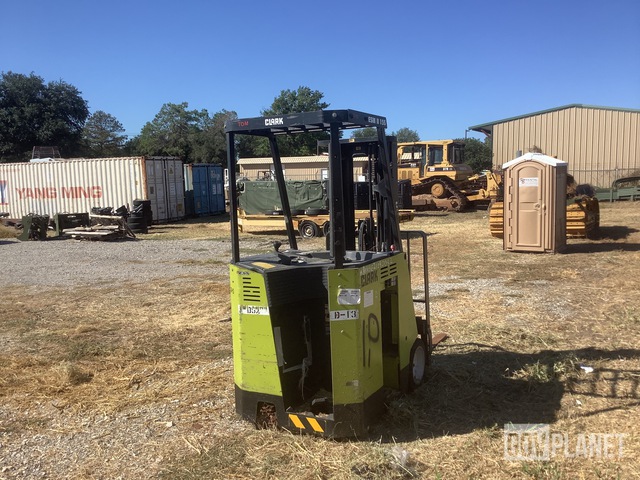 Clark ESMII-15S Electric Forklift in Springtown, Texas, United States ...