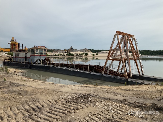 Ellicott Dragon Dredge in Port Norris, New Jersey, United States ...