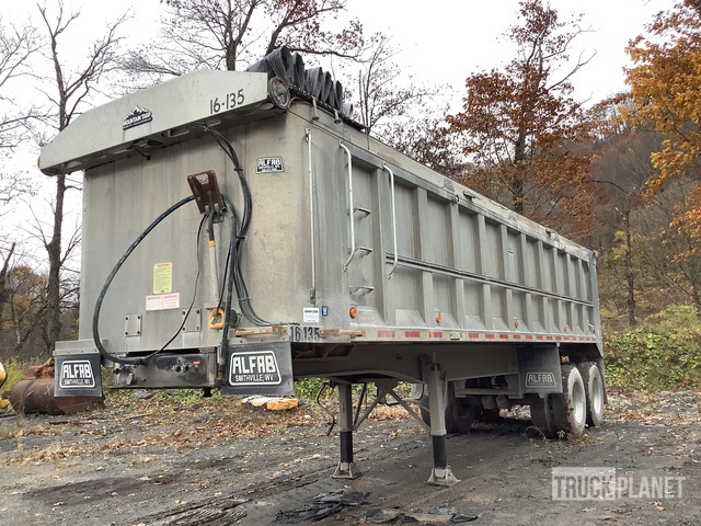 2004 Alfab 30 ft T/A End Dump Trailer in Elkins, West Virginia, United ...