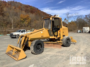 Mauldin M413XT AWD Motor Grader in Elkins, West Virginia, United States ...