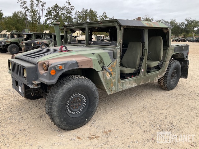 Surplus 2007 AM General M1165A1 HMMWV 4 Door Hard Top w/Truck Body in ...