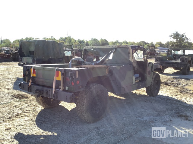 Surplus 2011 AM General M1097A2 HMMWV 2 Door Soft Top w/Truck Body in ...