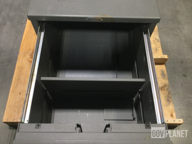 Surplus Hamilton 2 Drawer Safe in Chambersburg, Pennsylvania, United ...