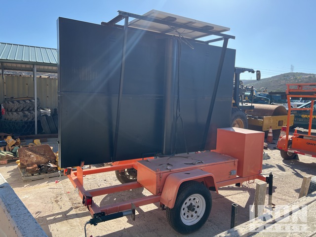 2012 National Signal Sunray 380PCMS Solar Message Board in Poway ...