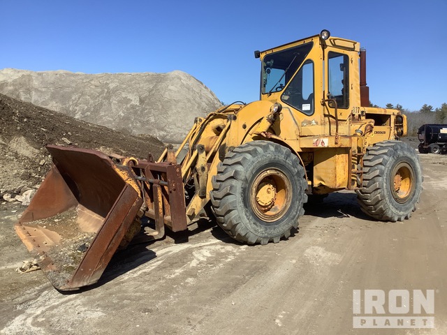 1975 Cat 950 Wheel Loader in Topsham, Maine, United States (IronPlanet ...