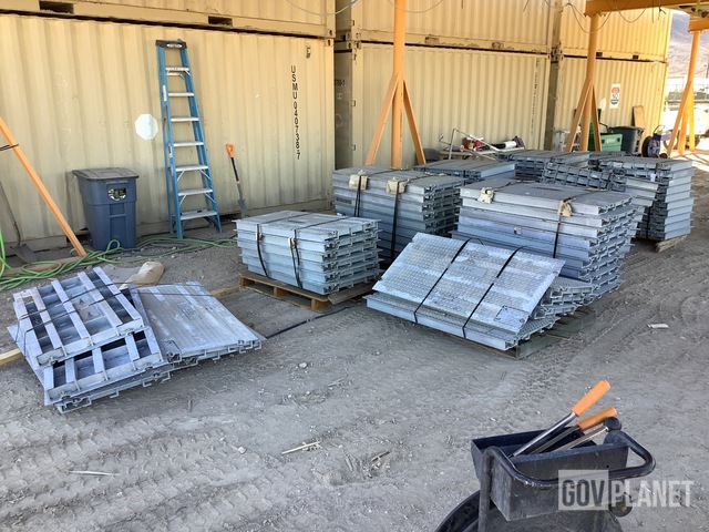 Surplus (74) Inwesco Diamond Plate Access Doors in Yermo, California ...