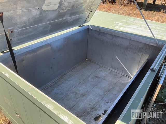 Surplus Garrett Container Systems 864093-2 Storage Container in ...