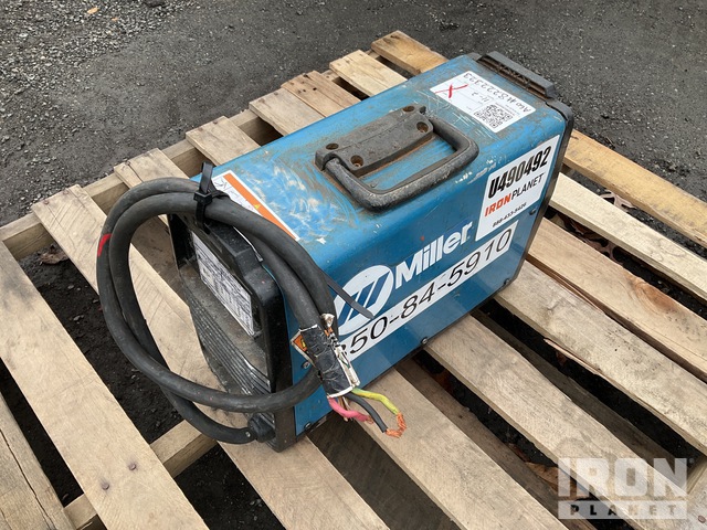 2012 Miller CST-280 280 A Multi-Process Electric Welder in North East ...
