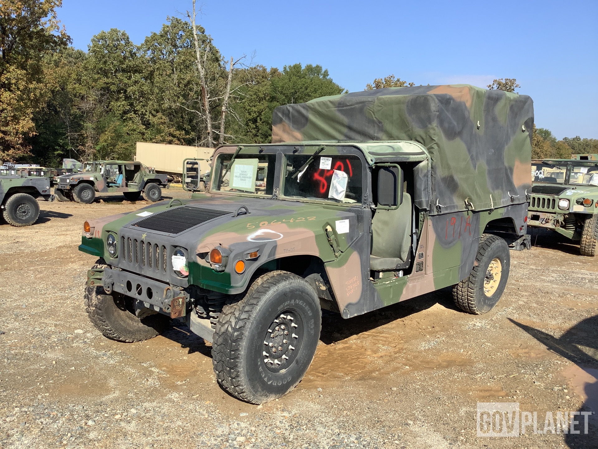T07679 Truck Utility Heavy Variant Hmmwv 4x4 Supplying Cheap | www ...