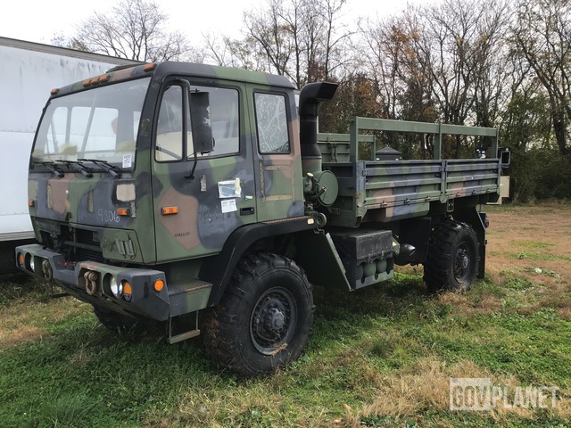 Surplus 2004 Stewart & Stevenson M1078A1 LMTV 4x4 Cargo Truck in ...