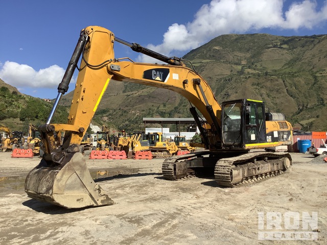 Caterpillar Excavator 5230