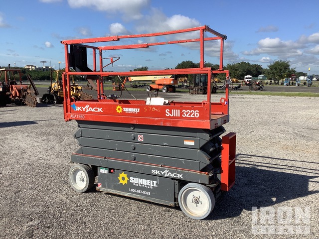 2012 Skyjack SJ3226 Scissor Lift in Davenport, Florida, United States ...